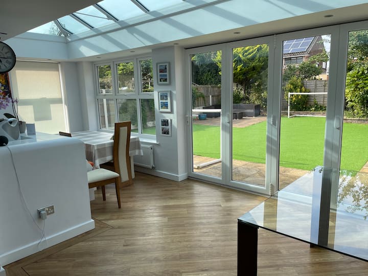 Hyde Away - Southport