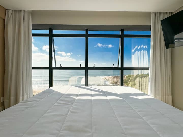 Suíte Frente Mar Com Vista Do Nascer Do Sol - Itapema