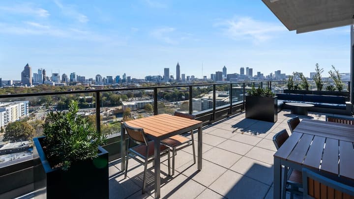 1 Bedroom Apartment With Best City Landscape View! - Atlanta, GA