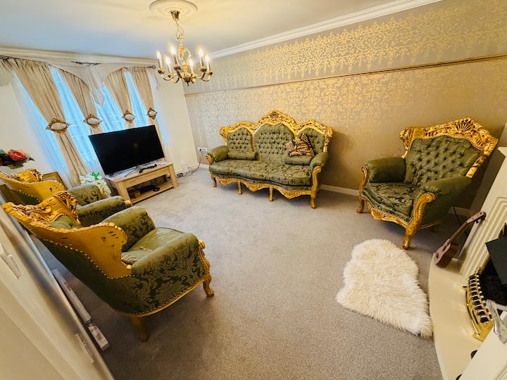 Family 5br House + Workspace In Quiet Area For All - Kent