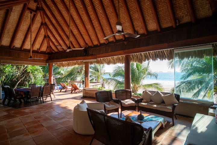 Oceanfront Luxury Suite | Stunning Views - Mexico