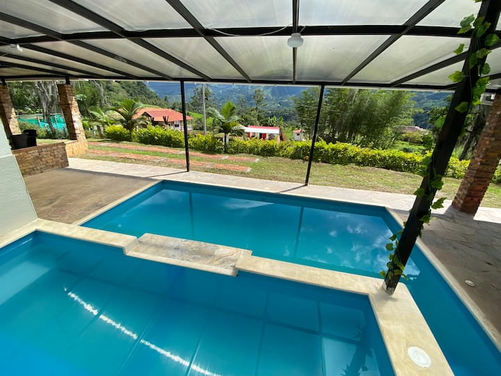 Piscina Privada, Zona Bbq, 5 Min Del Casco Urbano - Pacho