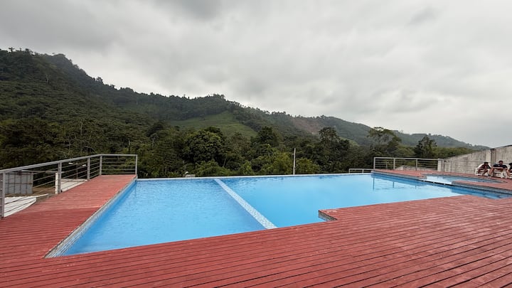 Encantadora Hostería En Medio De La Naturaleza - Calceta