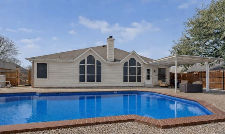 Upgraded Pool Home Minutes To Unt & Denton - Corinth, TX