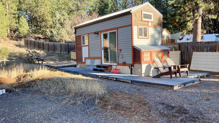 Tiny House In The Trees - Bend, OR