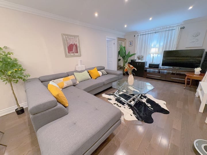 Whitby Cozy 3 Bedroom With 2 Bathroom Unit - Oshawa