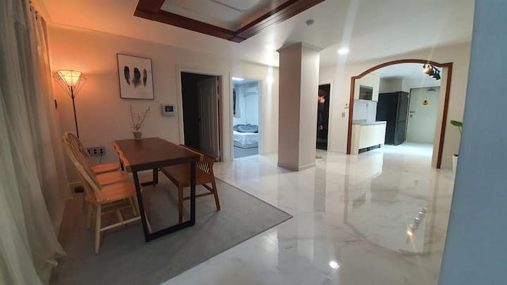 어썸하우스 - Daejeon