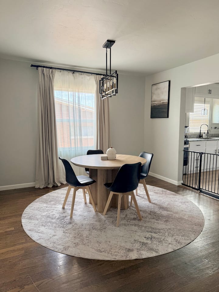 Pet Friendly 3br | Near I-10, Ft. Bliss & Downtown - El Paso, TX