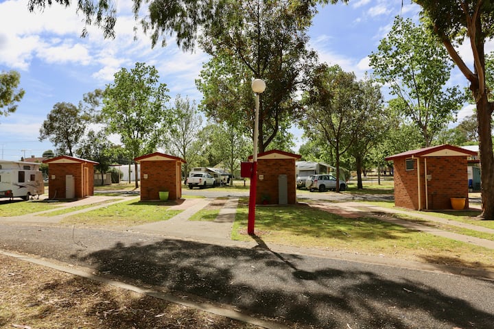 Ensuite Power Sites - Young