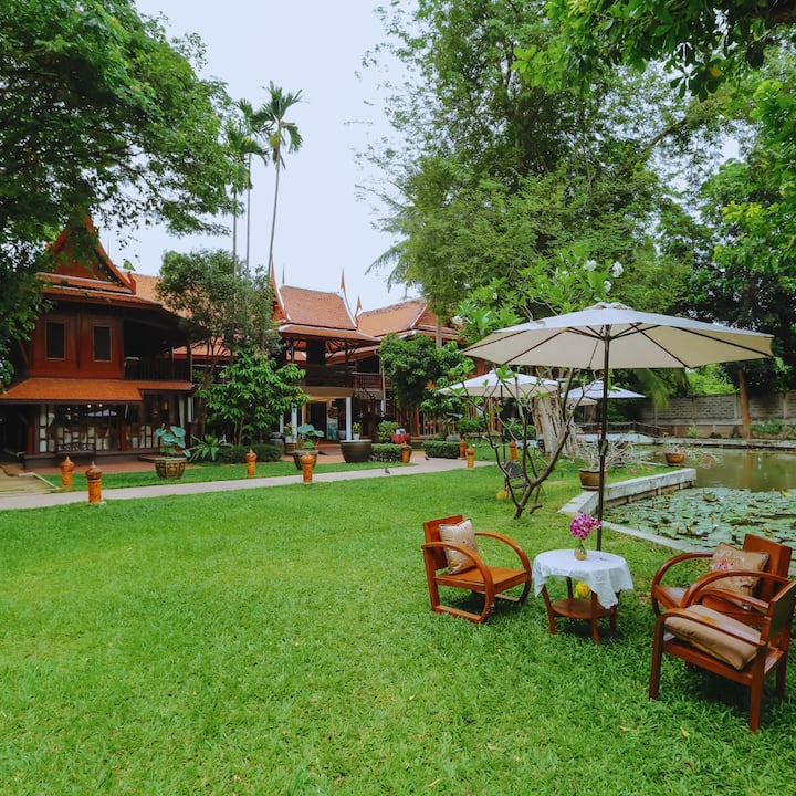 Ayutthaya-era Houses, Michelin-recognized Dining - Bangkok