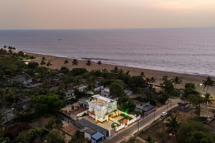 Stayvista At Ostia Marari - A Boutique Beach Stay - Alappuzha