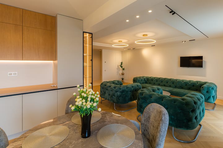 Apartament Spatios Cu Gradina - Comuna Cojocna