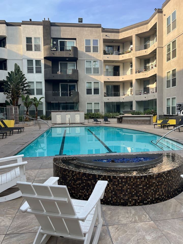 Beach Get Away With Patio Pool Jacuzzi And Gym - Venice Beach