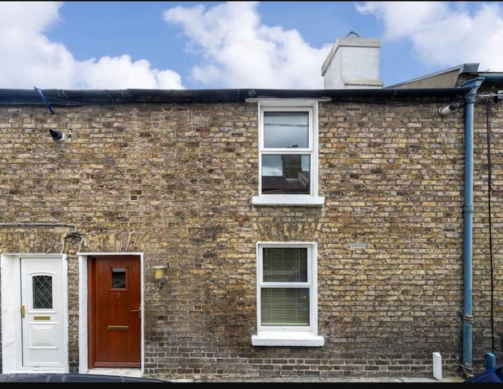Cosy Two-bed House In Harold's Cross - Dublin