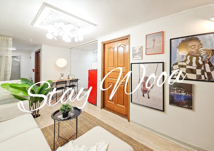 [오픈할인중]Stay Wooa/지하철도보5분/kspo 30분/편한 1층/넓은공간/풀옵션3룸 - Seoul