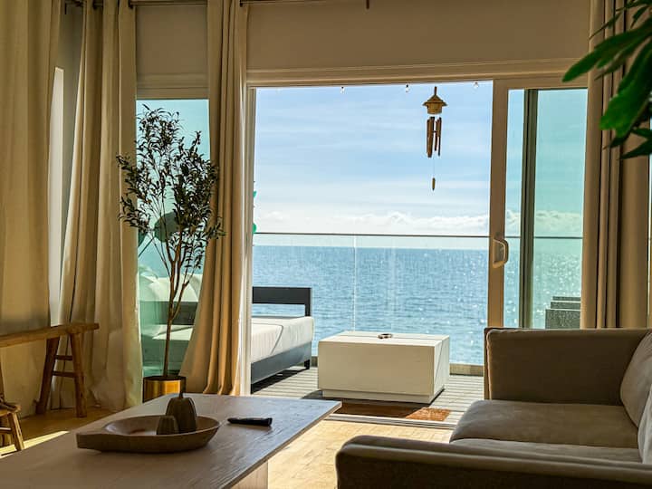 Stunning Malibu Oceanfront - Malibu, CA