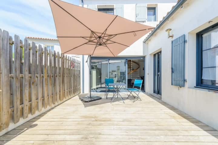 Maison Bord De Mer à 100m De L'océan-centre Bourg - Angoulins