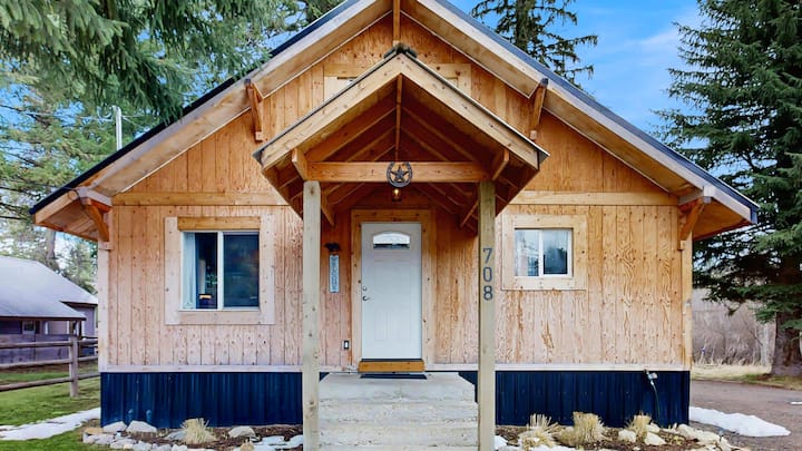 Cozy Mccall Cottage | Fire Pit & Near Downtown - Payette Lake, ID