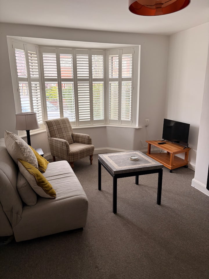 Quiet Home With Garden Close To York City Centre - York