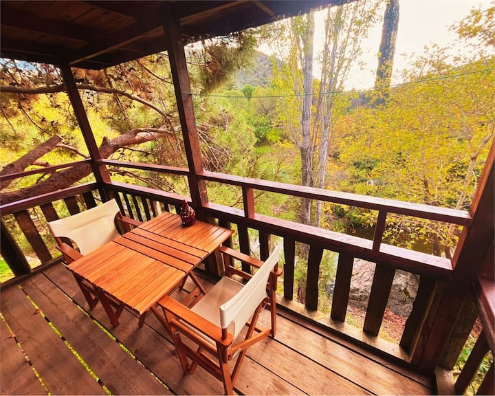 Bungalow With Terrace In Kazdağları | 2 Guests - Edremit