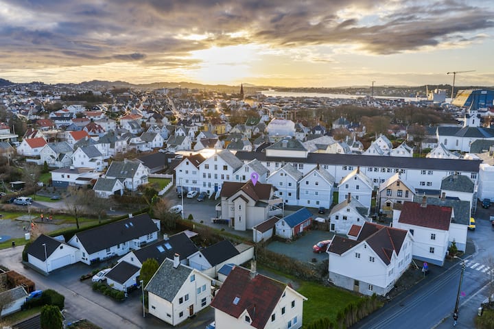 Koselig Leilighet Med Balkong Og Parkeringsplass - Viken