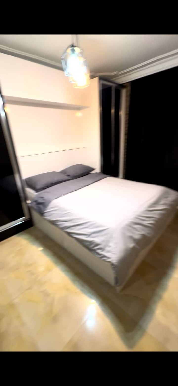 Sahil Ve çArşıya 3 Dk Mesafede - Izmir