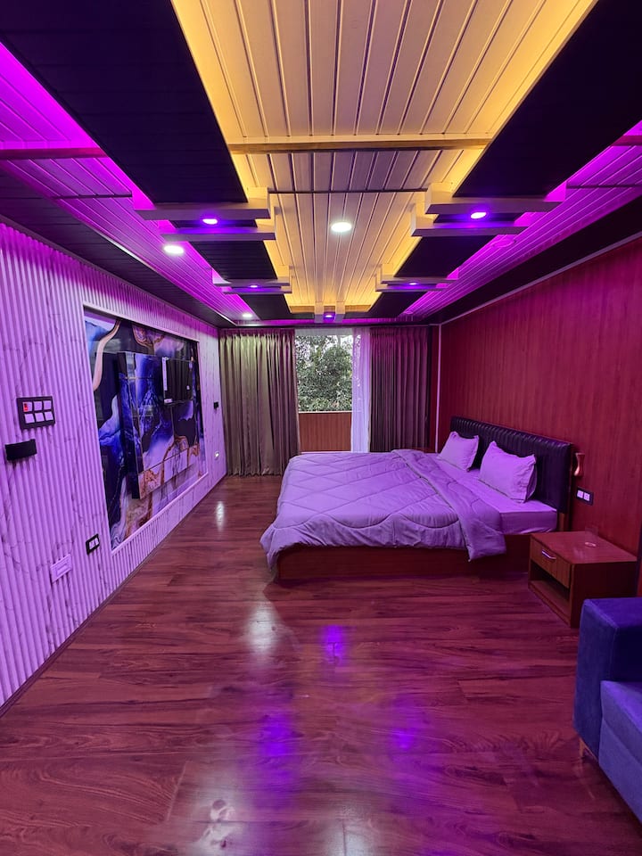 Luxury Homestay & Service Apartment With Kitchen - ダージリン