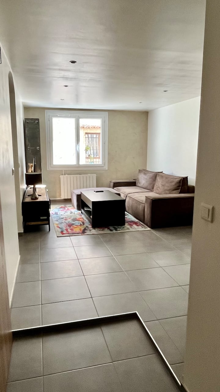 Charmant Appartement - Cogolin