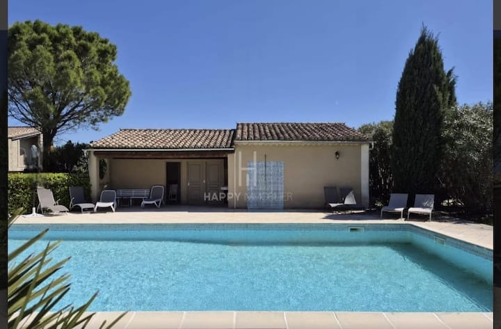 Studio Cosy Avec Terrasse, Piscine Centre St-rémy - Saint-Rémy-de-Provence