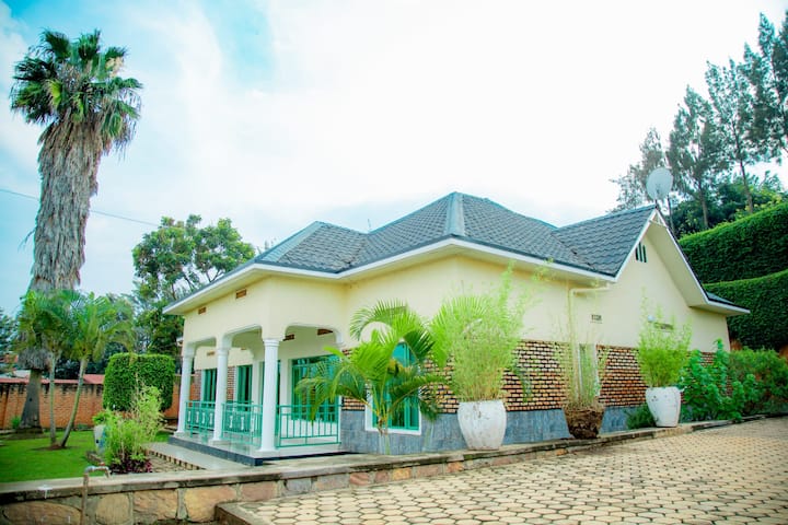 The Twin Gardens Villa - Rwanda