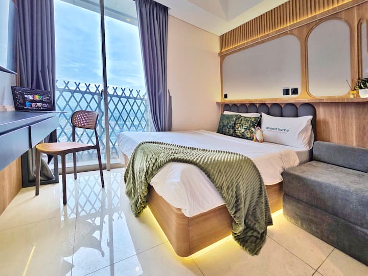 Homewood Sanliving • Hublife Mall Access • Pool - Jakarta