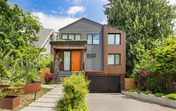 Lake Union Retreat - Seattle, WA