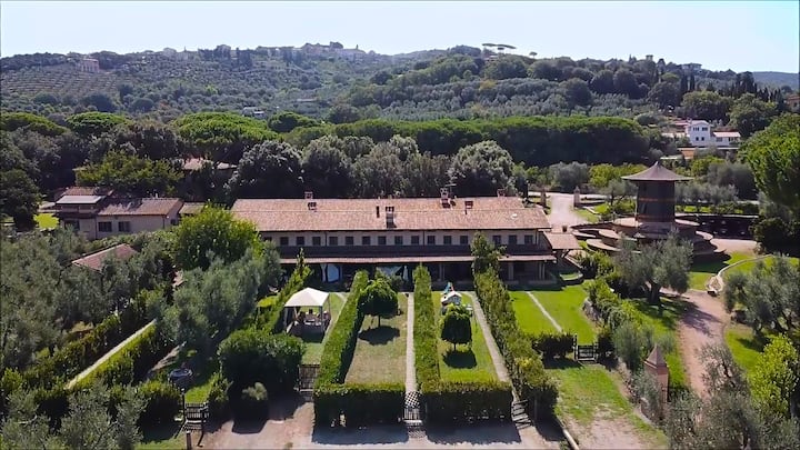 Borgo Rurale San Giusto - Gli Olmi - San Vincenzo