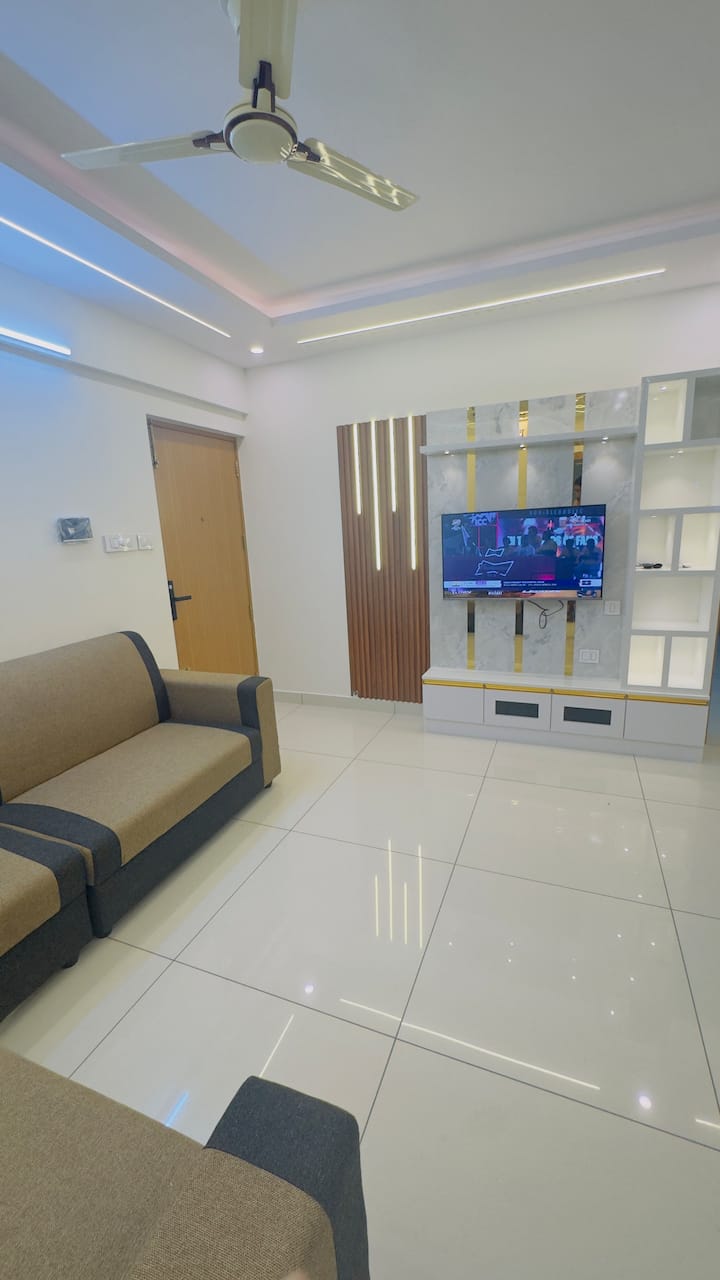 Spacious Ac Double Room With Attached Bathroom. - Thiruvananthapuram