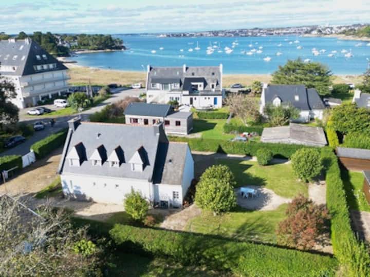 Maison 4 Chambres à 2 Min Des Plages – 7 Pers - Concarneau