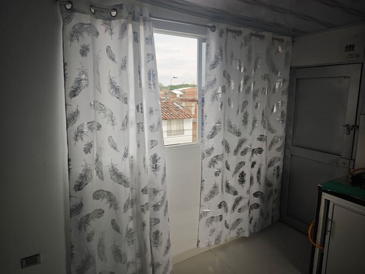 Bonito Y Céntrico Apartaestudio Amueblado. - Cartago