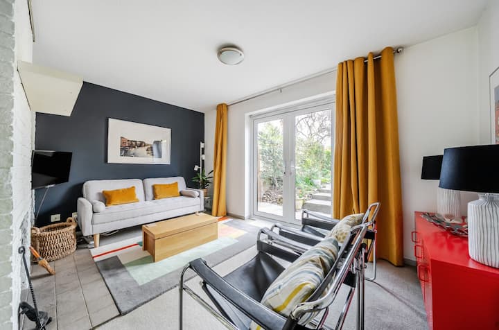 Cosy House In Lodsworth, Nr Midhurst & Chichester - Midhurst