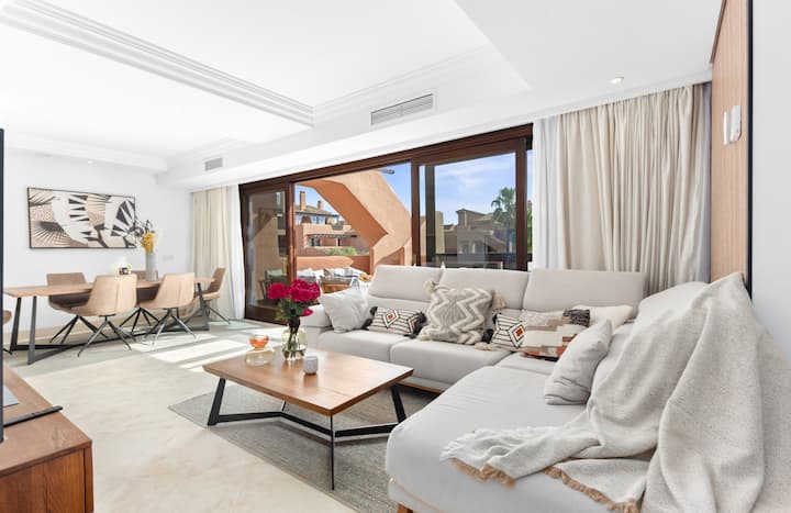 Appart Luxueux Avec Double Terrasse Pied Sur Mer - Estepona