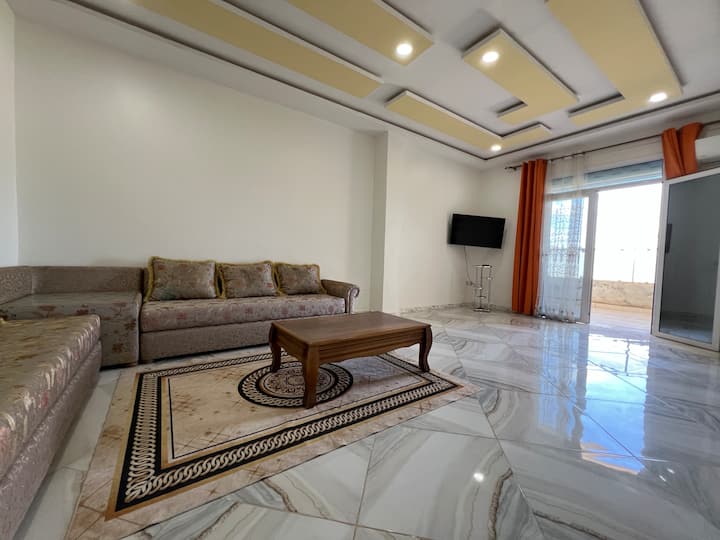 F3 2e éTage #06 | Piscine • Parking | El Boustane - Skikda