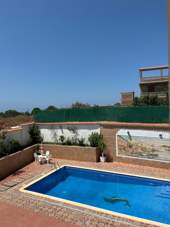 Appartement F3 Spacieux Au 2e éTage 06 - Skikda