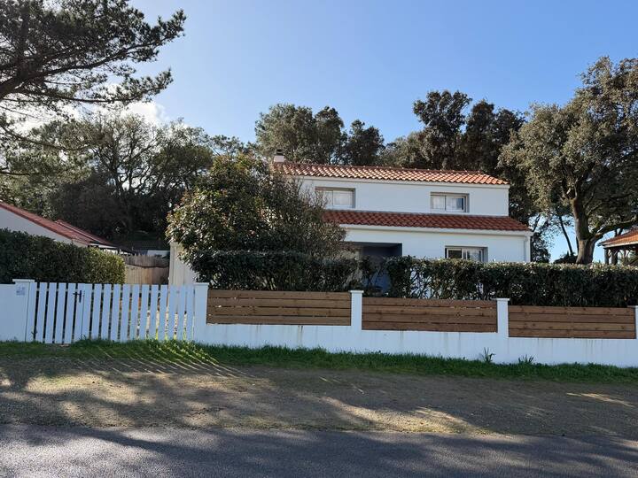Maison Familiale (8 Pers) Avec Jardin, Proche Mer - Paimbœuf