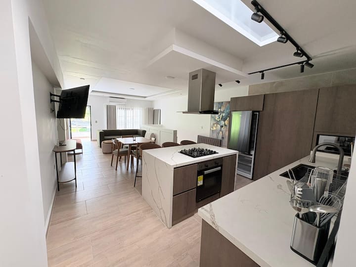 Diseño & Confort: Apartamento Nuevo - Victoria