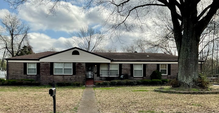 Relax And Unwind - Jackson, TN