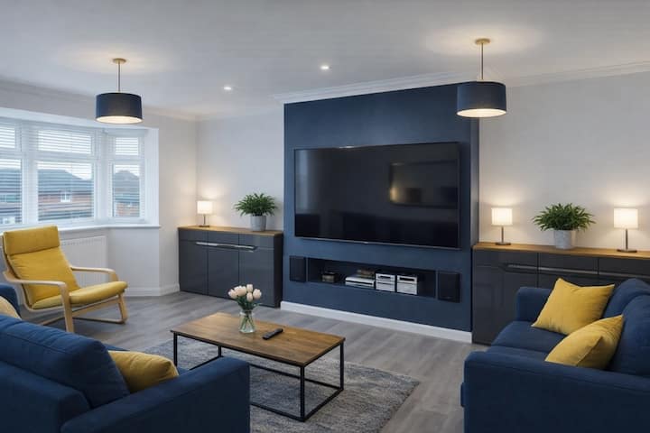 6 Br Contractor Hub | 2.5 Bath | Parking | Fibre - Kettering