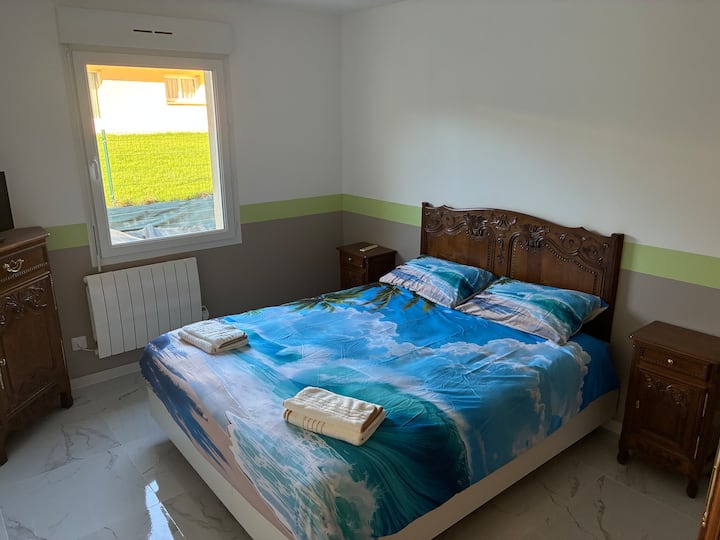 Chambre Dans Maison D'hôte. - Coutances