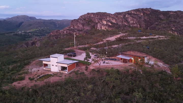 Vila Rupestre | Hidro · Escalada · Vista Itambé - Diamantina