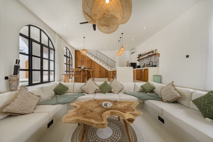 Tropical 2br Villa W/ Sunset View Rooftop Uluwatu - Australien