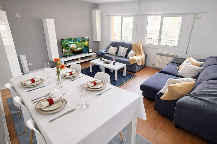 Peaceful And Bright Apartment In Barcelona City - Barcelona