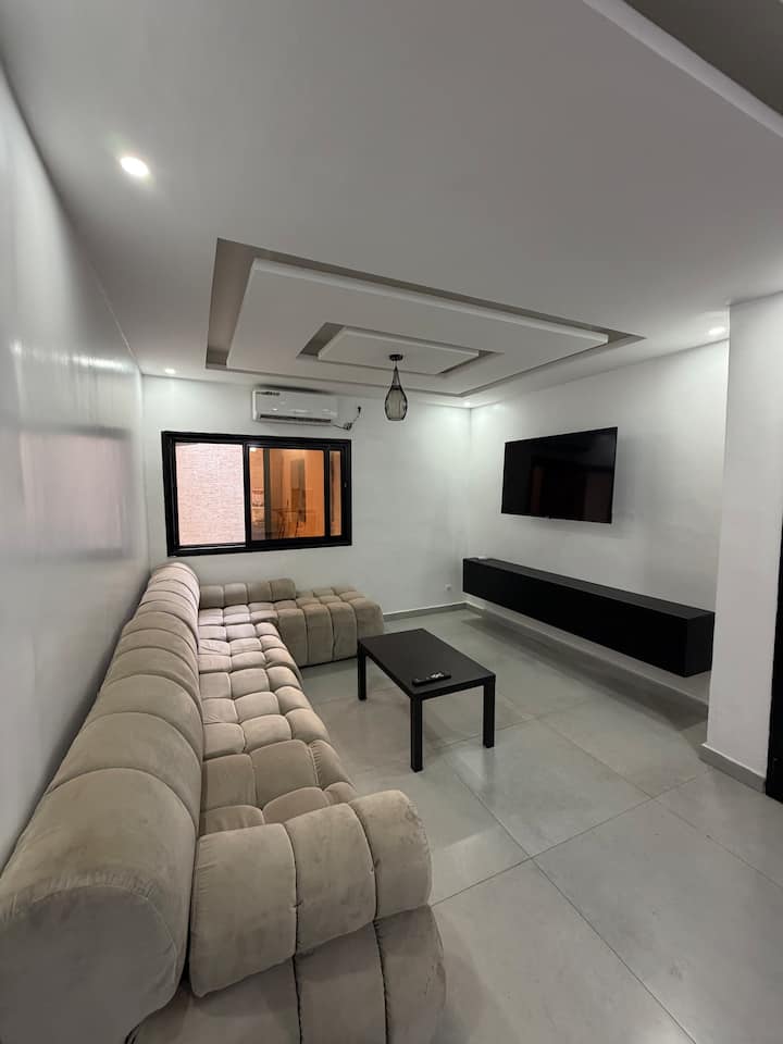 Appartement Magnifique Au Rez De Chausse Moderne - Dakar