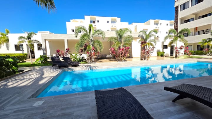 Pool-view Apt | Walk To Beach | Bávaro - Punta Cana